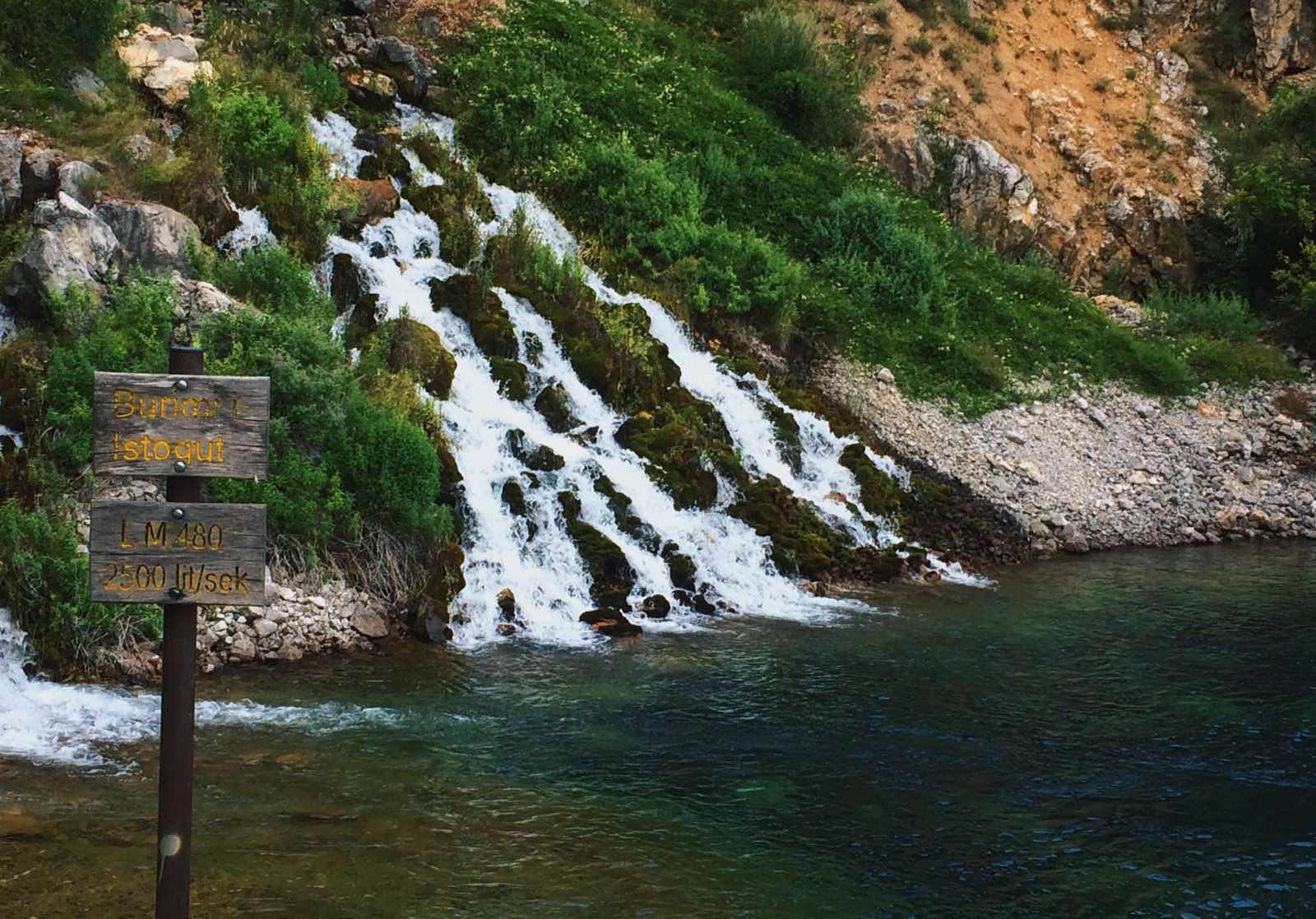 Bukuria e pashijuar: Pandemia privon istogasit nga freskia e “Burimit”