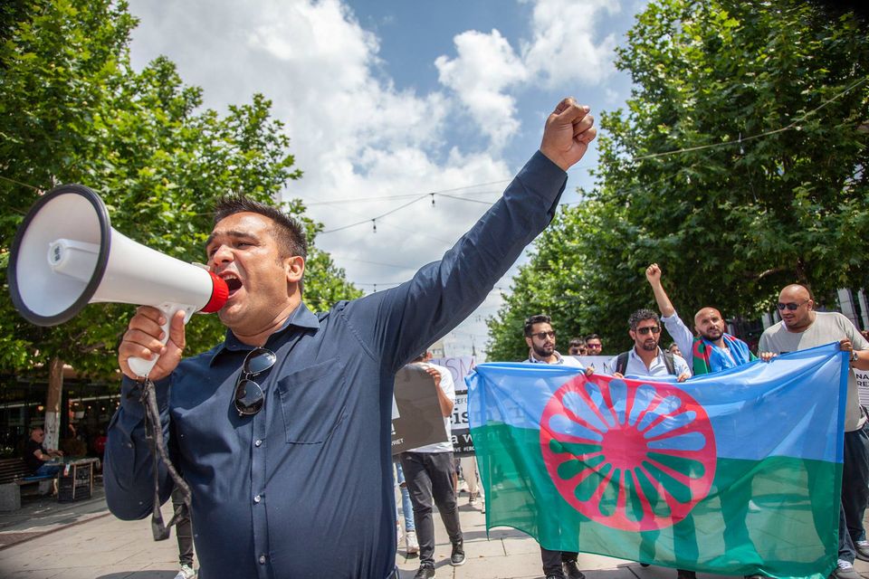 ‘Opre Roma Kosova’ dënojnë rastet e dhunës dhe diskriminimit të ...