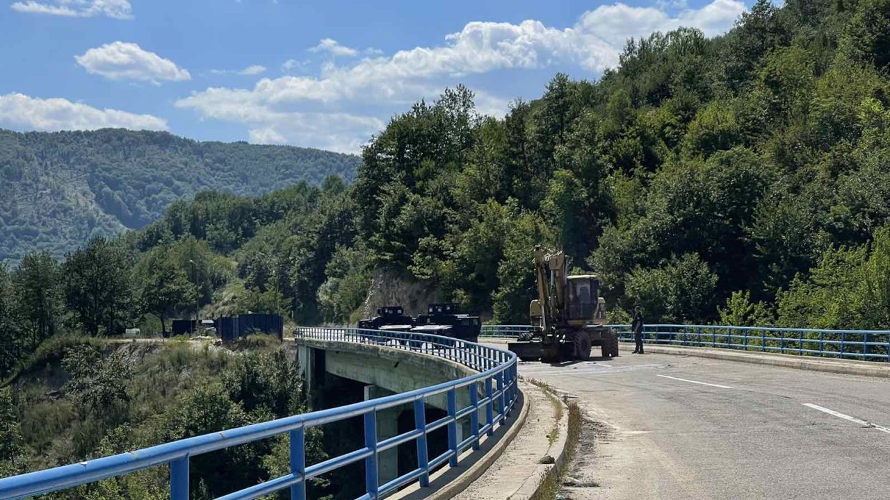 Dezinformimi në rrjetet sociale përhap panik për 'luftën' Kosovë-Serbi