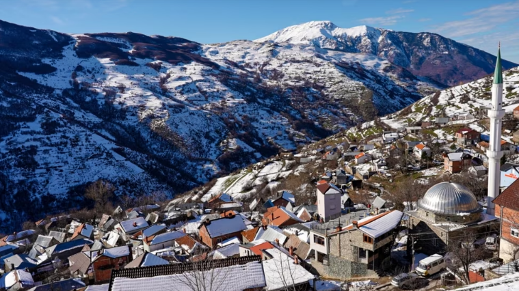 Me sy nga Kosova: Jeta në fshatin Borje të Shqipërisë